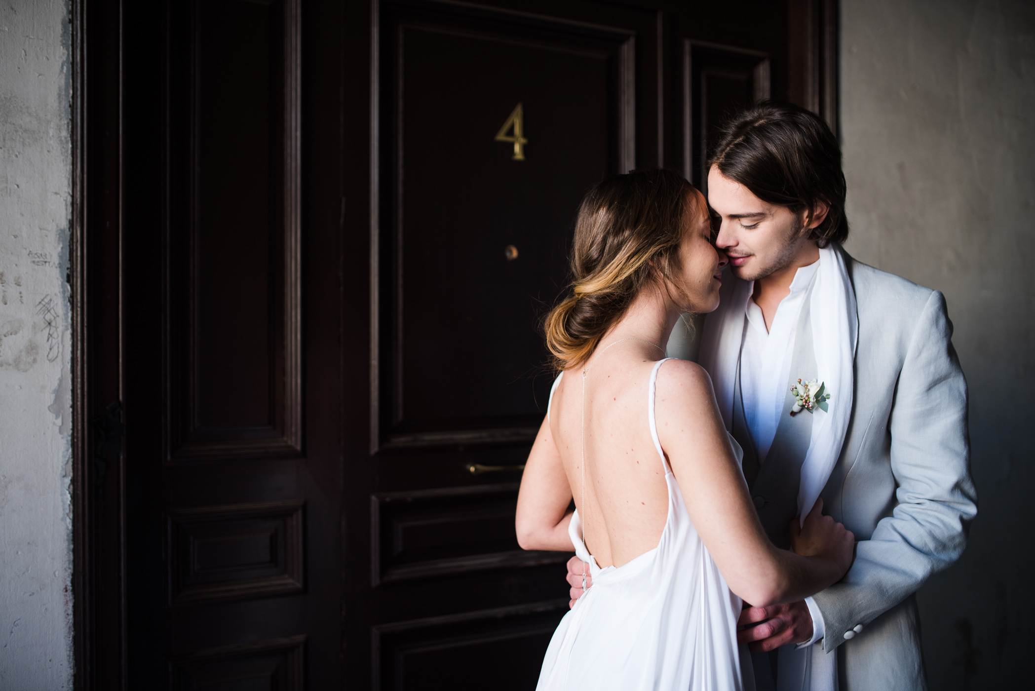 Editorial • Lina+Adam • un mariage industriel, végétal & élégant à ...
